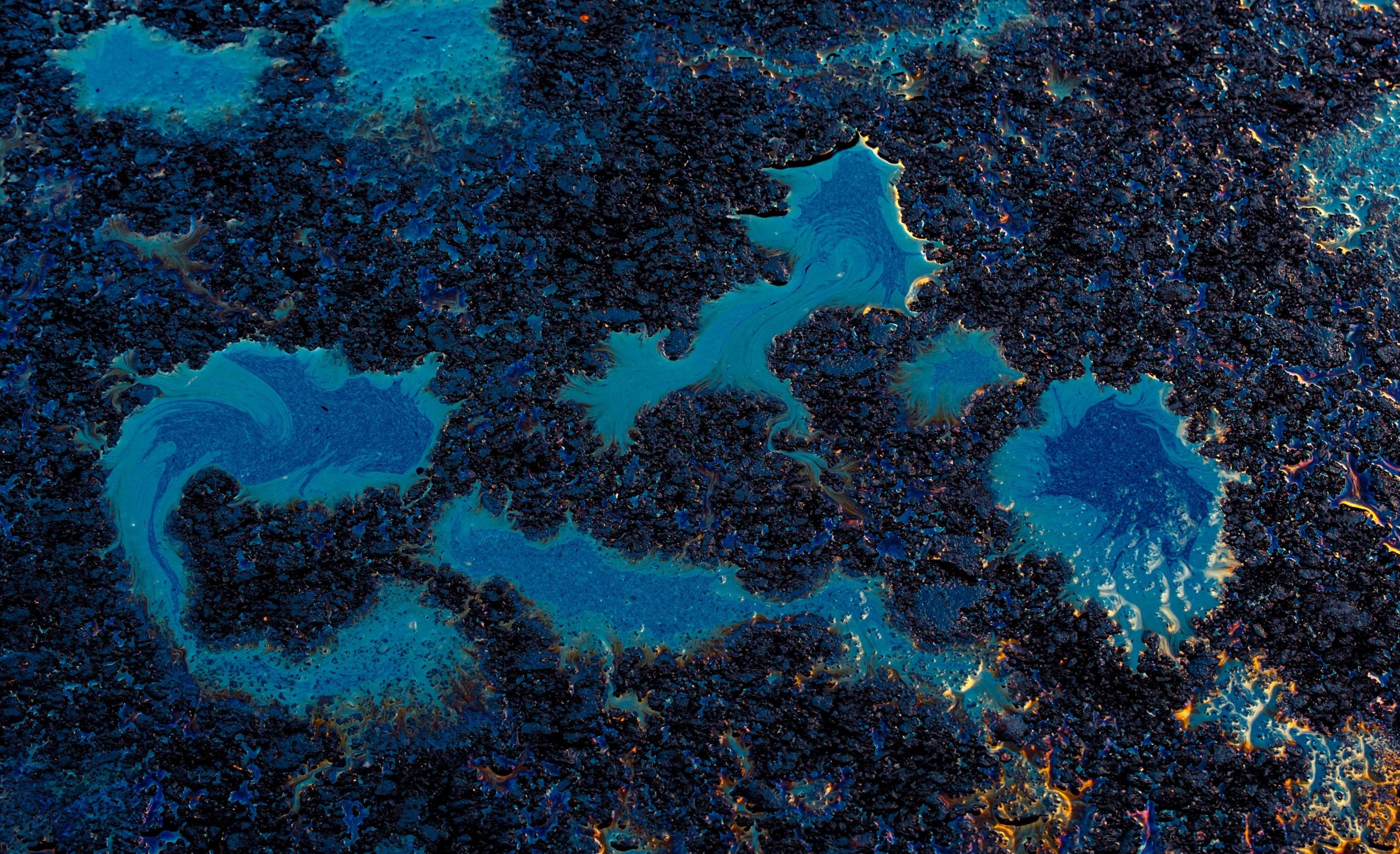 The Risks of Topping Off Your Car's Gas Tank